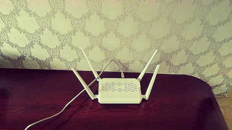 路由器卡顿,教你一招,无线网速立马提升,学到就是赚到