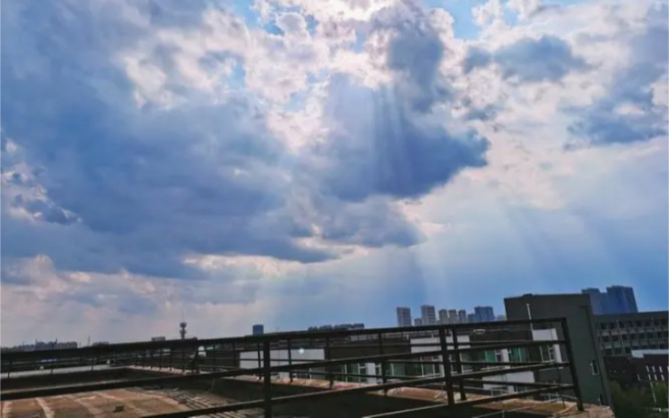 云销雨霁 彩彻区明