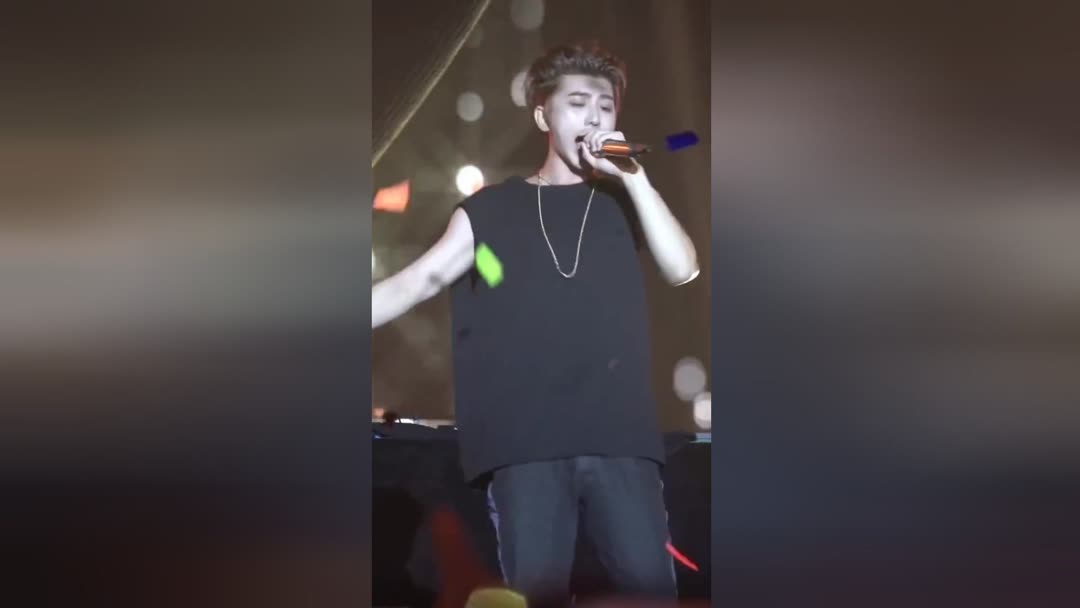 蔡徐坤演唱会现场