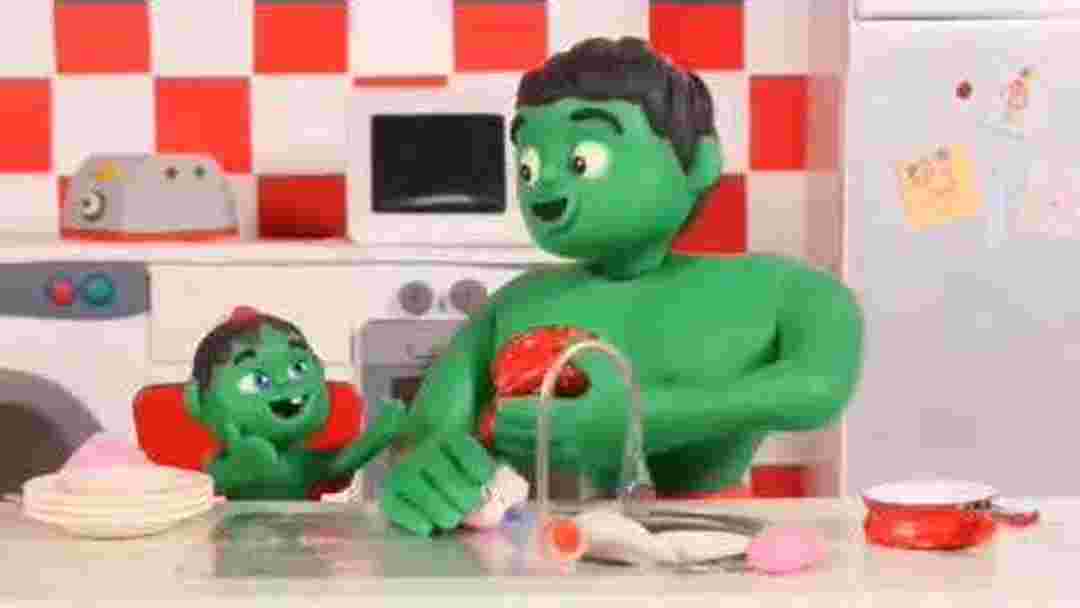 儿童动画:洗碗的时候发现了泡泡,真是太好玩了