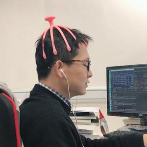 土博小沈 