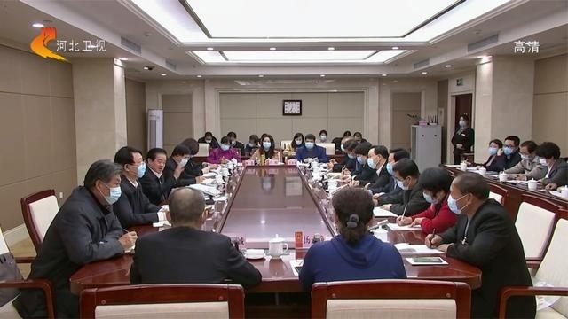 河北省十三届人大常委会第二十次会议列席代表座谈会召开
