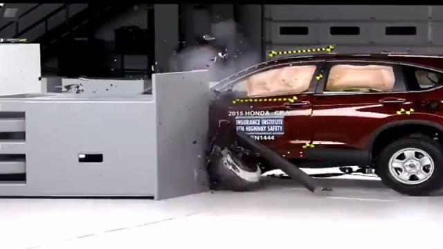 本田CRV主驾碰撞测试,表现相当不错