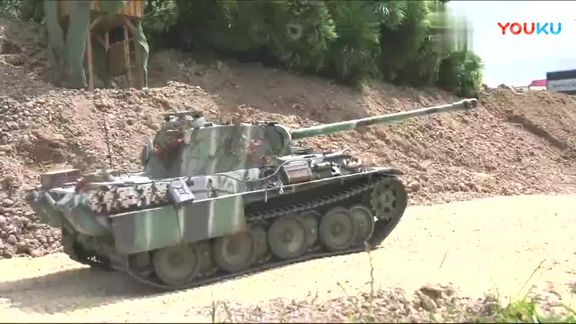 RC模型:大量仿真坦克聚集展示,种类繁多,让你大饱眼福