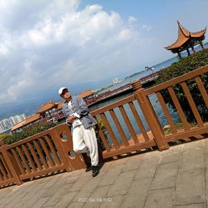 若是春和景明 