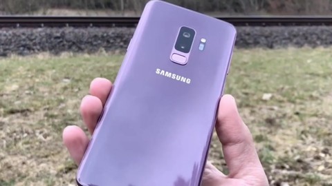 暴力测试!火车碾过三星S9 会发生什么?