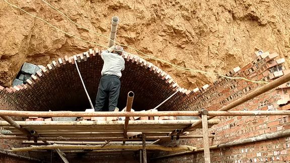 那位朋友知道,这根管子,起什么作用?