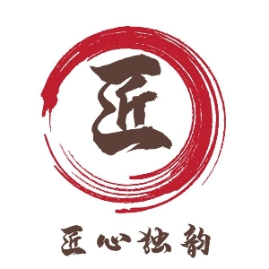 平平无奇的教书匠 