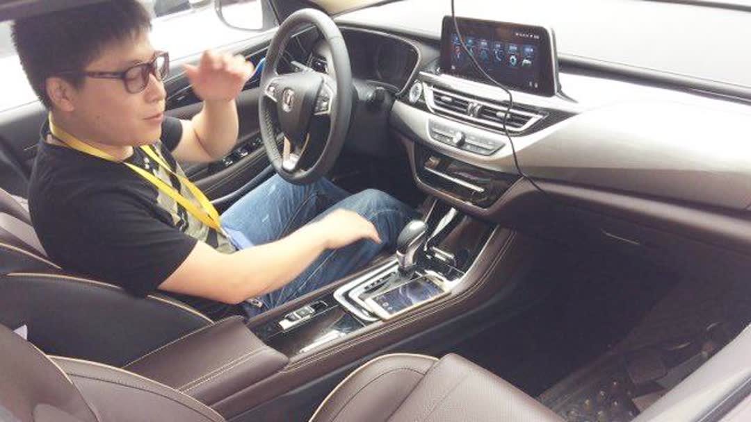 长安终于睡醒了!全新轿车"一鸣惊人",车长4米7售价仅7万