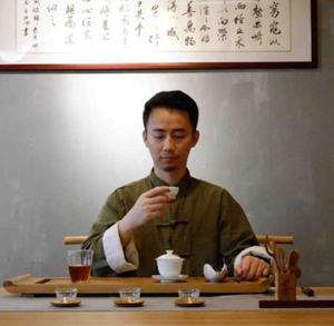 老伍把茶说 