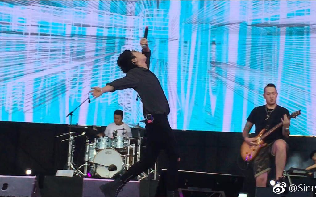 【饭拍】20171013华晨宇北京演唱会《我管你》