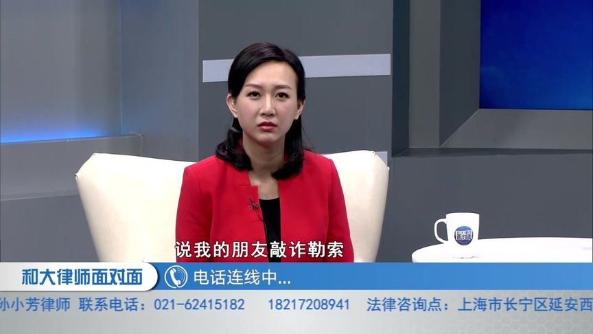 妻子婚内出轨,并与他人在外同居,丈夫能否起诉妻子涉嫌重婚罪