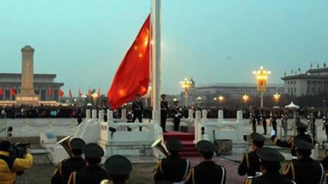 为什么庄严的天安门升旗台下要装一台空调,原来我们想的太简单