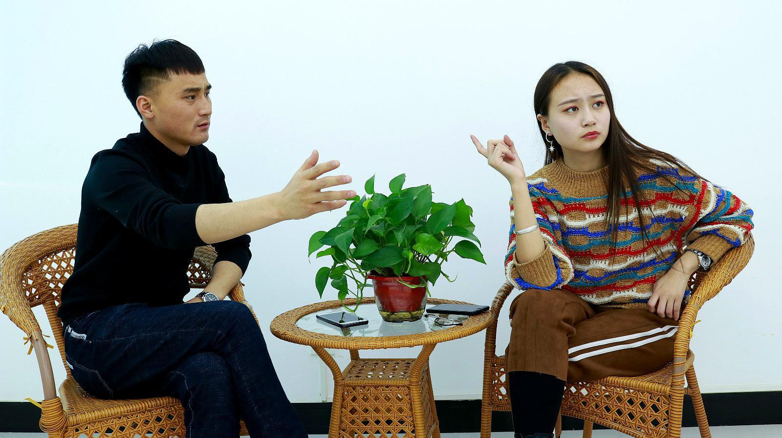 小伙相亲,用文言文和美女交流,真有才