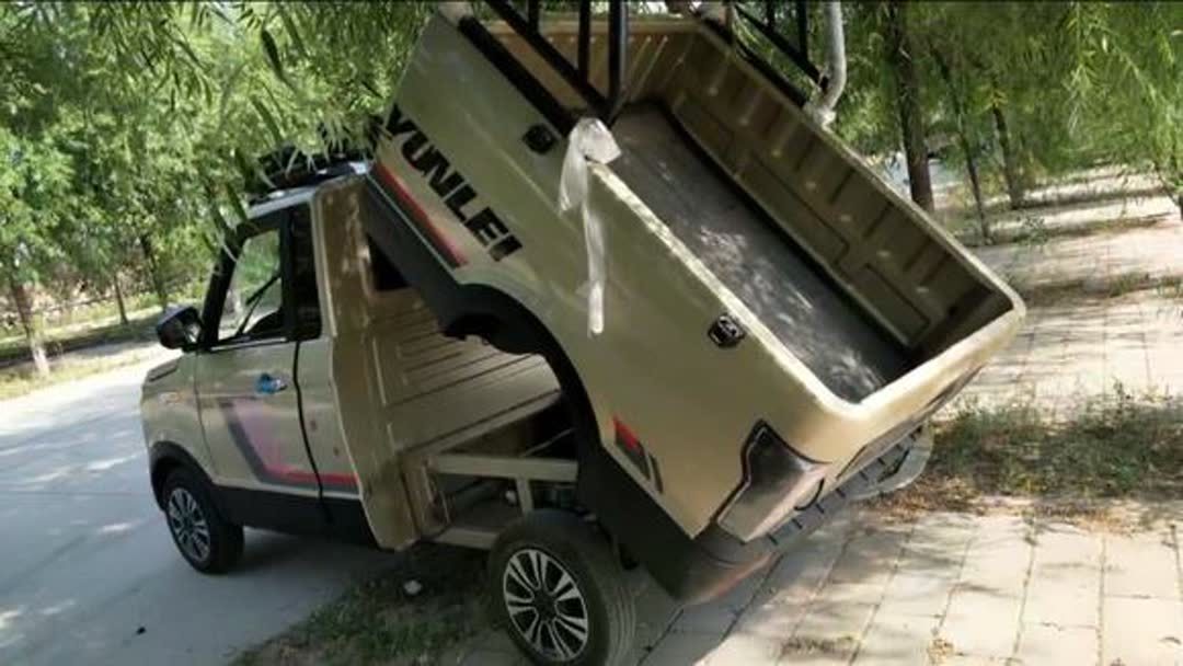 载重一吨可自卸的翻斗皮卡车,看看怎么样?