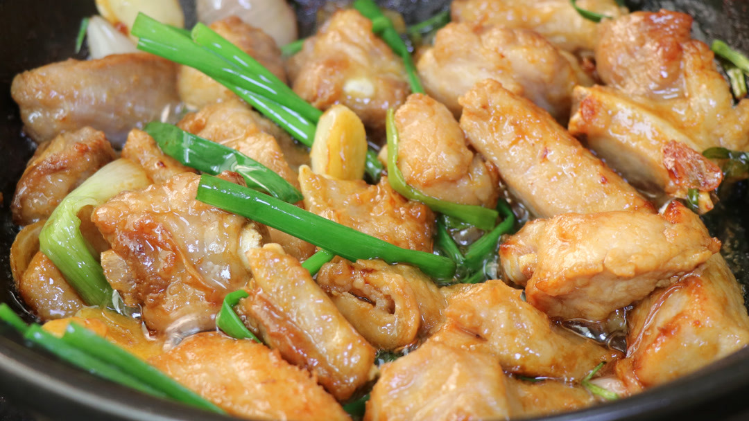 排骨简单又好吃的做法,鲜嫩多汁,快速出锅,年夜饭又多了一道菜