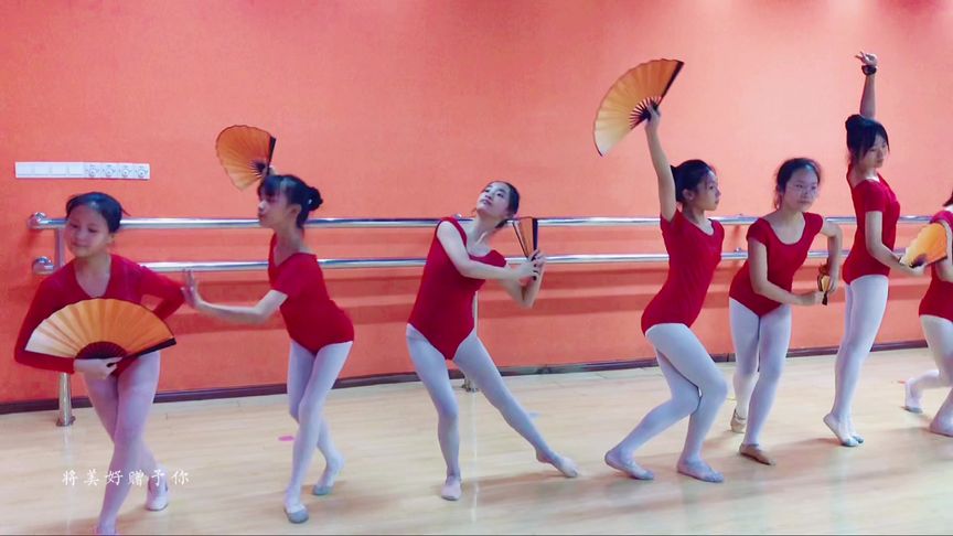 #舞蹈课堂随拍 愿你所有的样子都是你最喜欢的模样