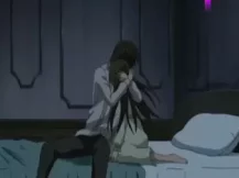 吸血鬼骑士:优姬现在对鲜血的气味非常敏感,玖兰枢将其搂在怀里