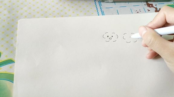 简笔画,可爱的云朵很简单,快学起来吧!手帐本上可做素材