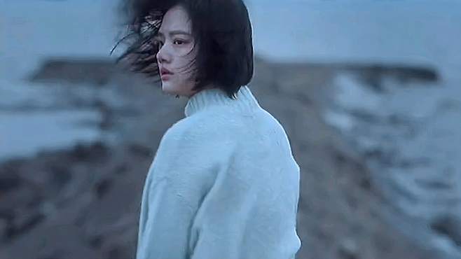 2020超火的新歌海底-一支榴莲演唱!越听越舒服,好好活着!