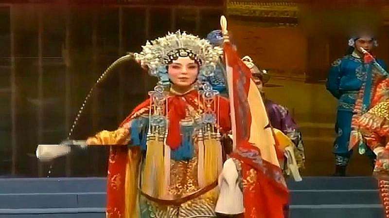 梨园春:豫剧《穆桂英挂帅》,名家名段真是太经典了!