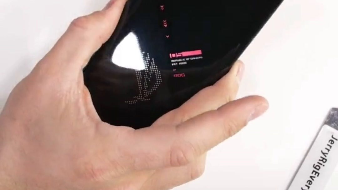 华硕rog5开箱耐用度测试,最后的结果确实没想到啊