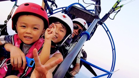 儿童滑翔伞飞行模式