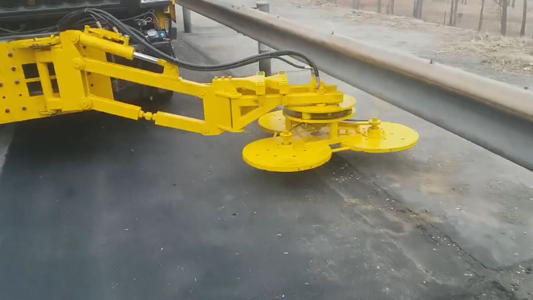 【润沃小科普】避障式绿篱修剪机的工作原理