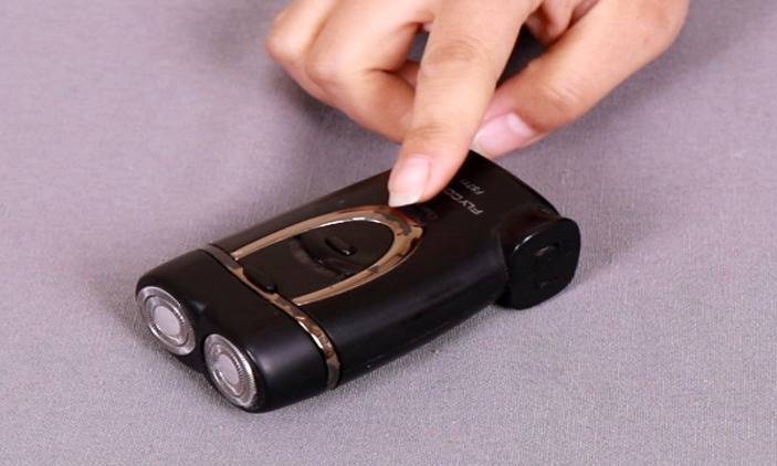 剃须刀变钝不好用?教你个小方法,剃须刀轻松变锋利,省时又省力