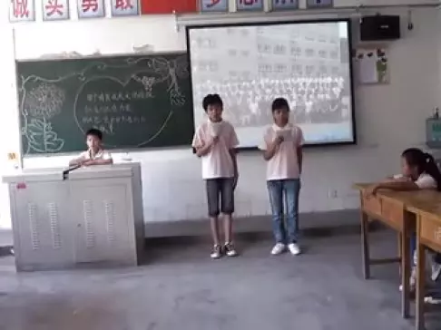 星火路小学六年级一班毕业班会留念(下)