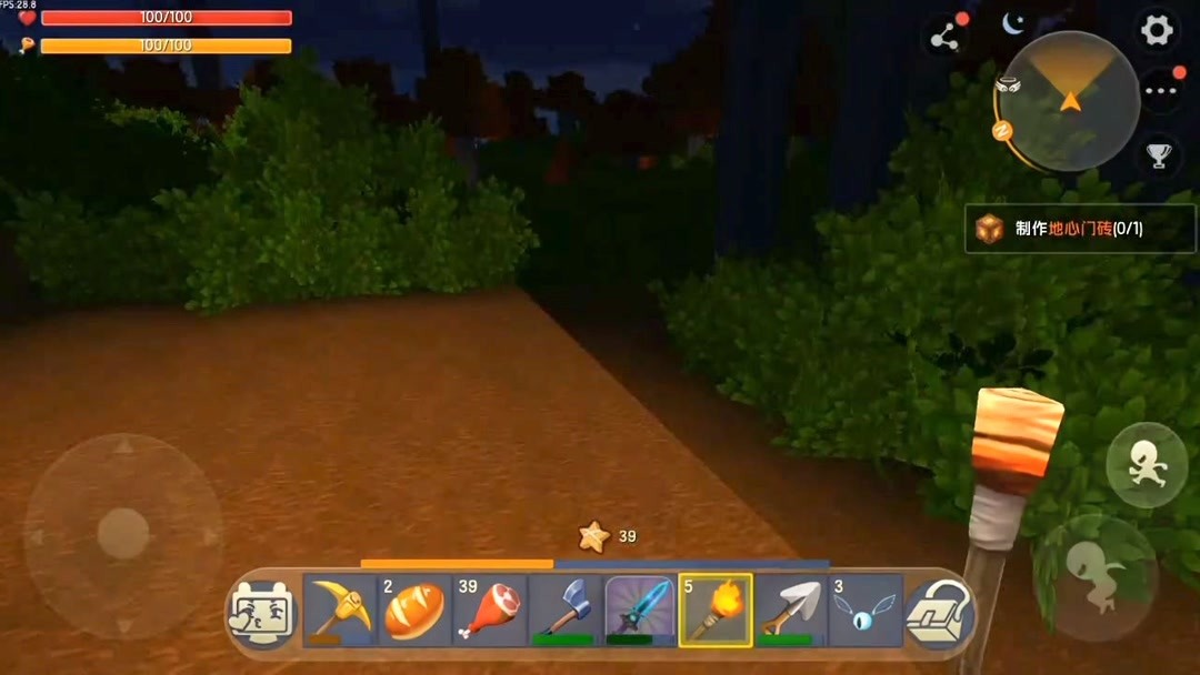 迷你世界生存模式,夜晚出来夜猎遭到前后突袭,寻找矿洞