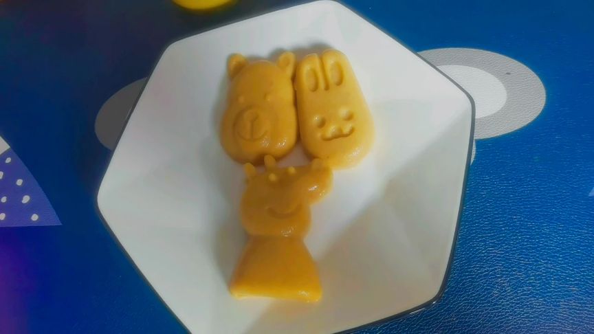 沉浸式享受:自制浓汤宝,满满的胶原白和蛋白质,营养无添加