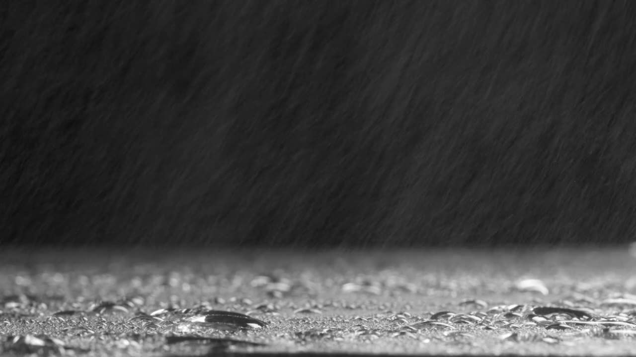AE如何制作下雨的动画效果