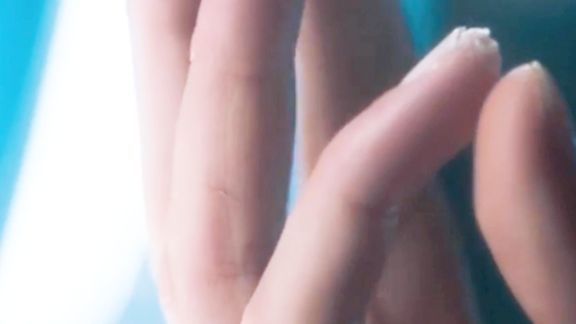 现代版画皮《换皮》,惊悚片只要女主足够漂亮,就成功了一半