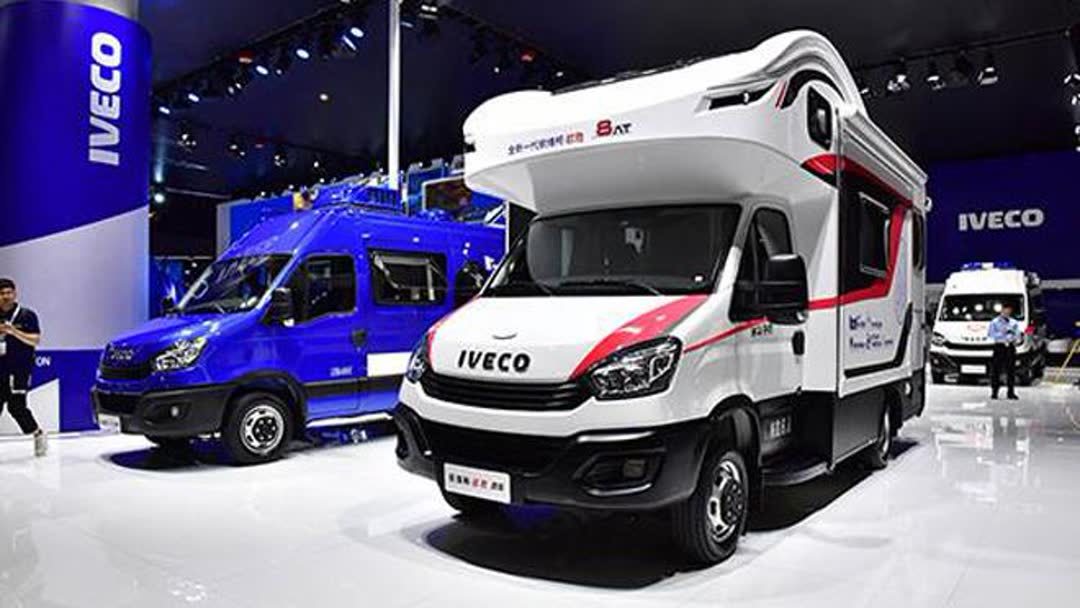 依维柯20万“房车伴侣”!8AT变速箱,非承载车身,太适合改房车