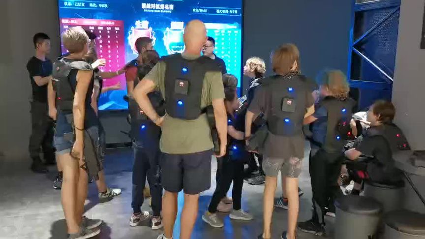 #真人cs 中西结合
