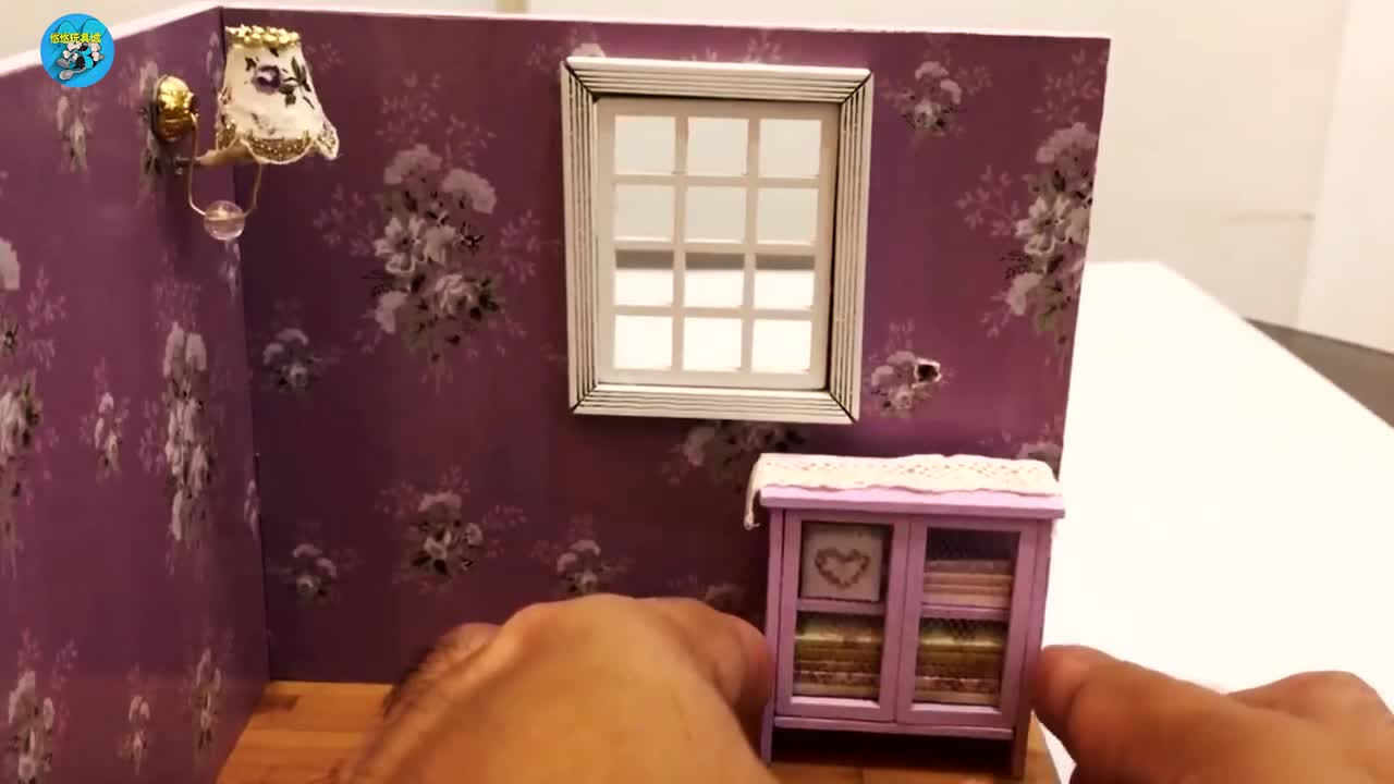 工艺品制作,设计制作卧室单人床柜子书架,亲子互动,悠悠玩具城