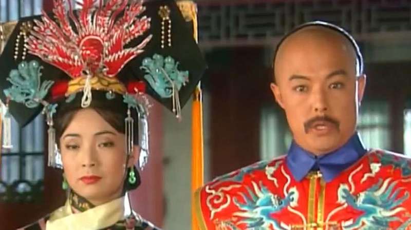 老版的《还珠格格》片尾曲《雨蝶》,满满的都是回忆