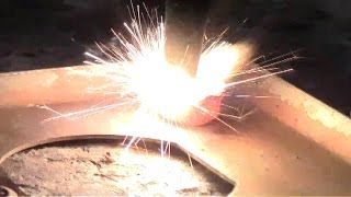 氢氧焰加热铈铁合金棒