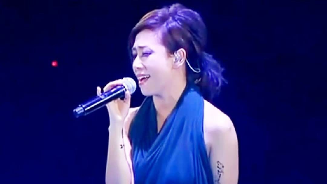 李宗盛为林忆莲量身打造的情歌,林忆莲唱的撕心裂肺,心如刀割