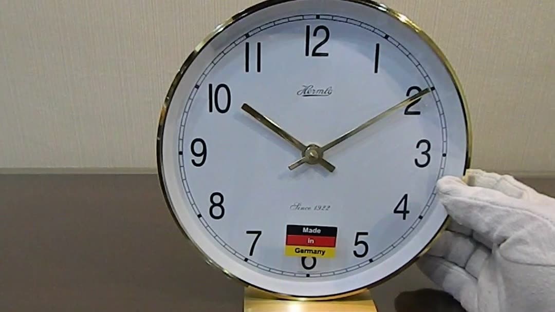 德国极简风格台式钟表桌上钟表