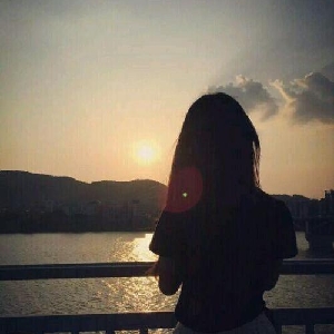 每天都要努力啊 