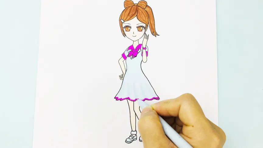 手绘精灵梦叶罗丽校服装萌版的陈思思简笔画