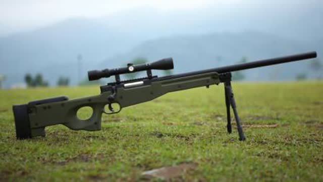 吃鸡神器AWM狙击步枪 到底为何伤害那么高