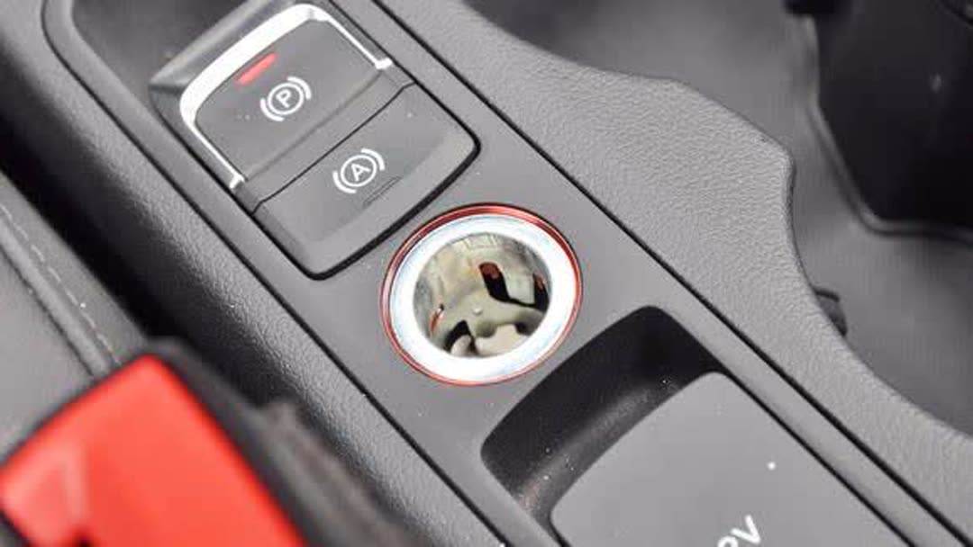 生活小常识:汽车点烟器如何正确使用?不止点烟这么简单哟