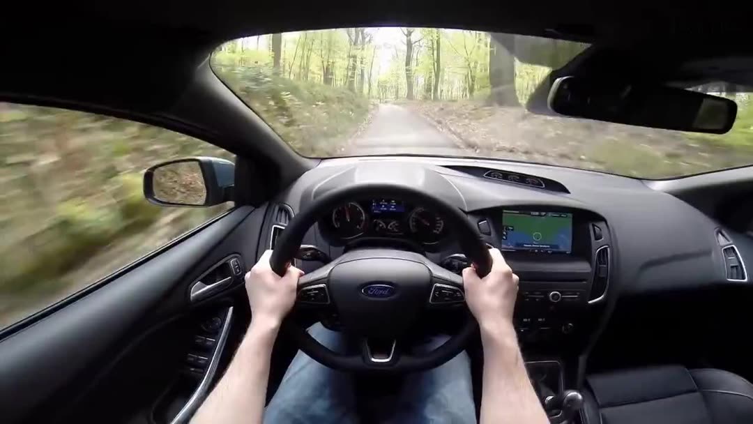 2017款福特福克斯第一人称试驾评测