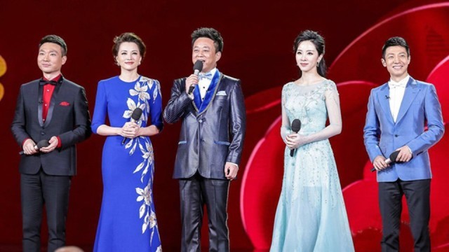 鼠年春晚启动会开始,因国庆提前数月,网友:强烈要求有这些主持人