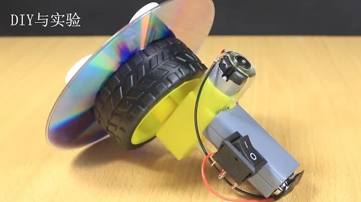 教你如何酷炫文字跑马灯,方法简单好玩,这跑马灯我能玩一天