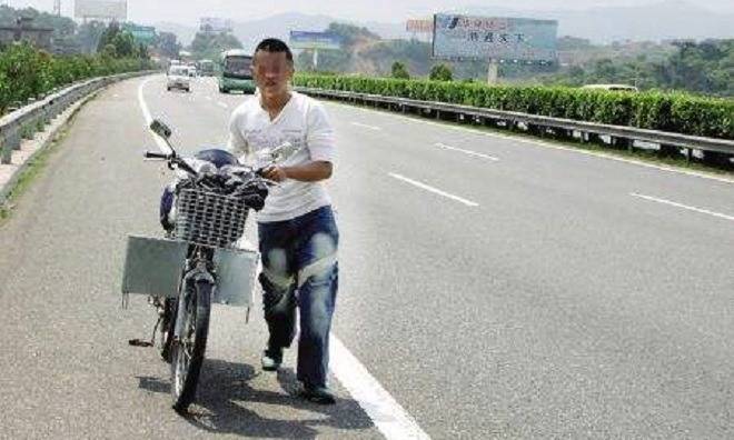 电动车半路没电咋办?老司机:教你一招,没电骑车不用愁