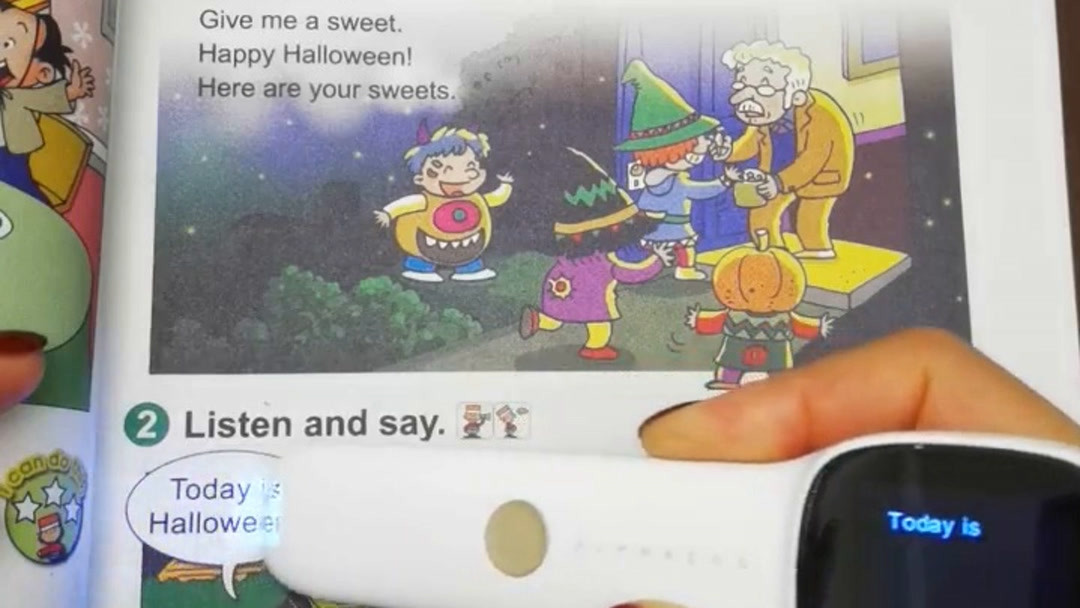 老母亲也体验一下孩子的高科技,可以中英文翻译,智能问答,英语自然...